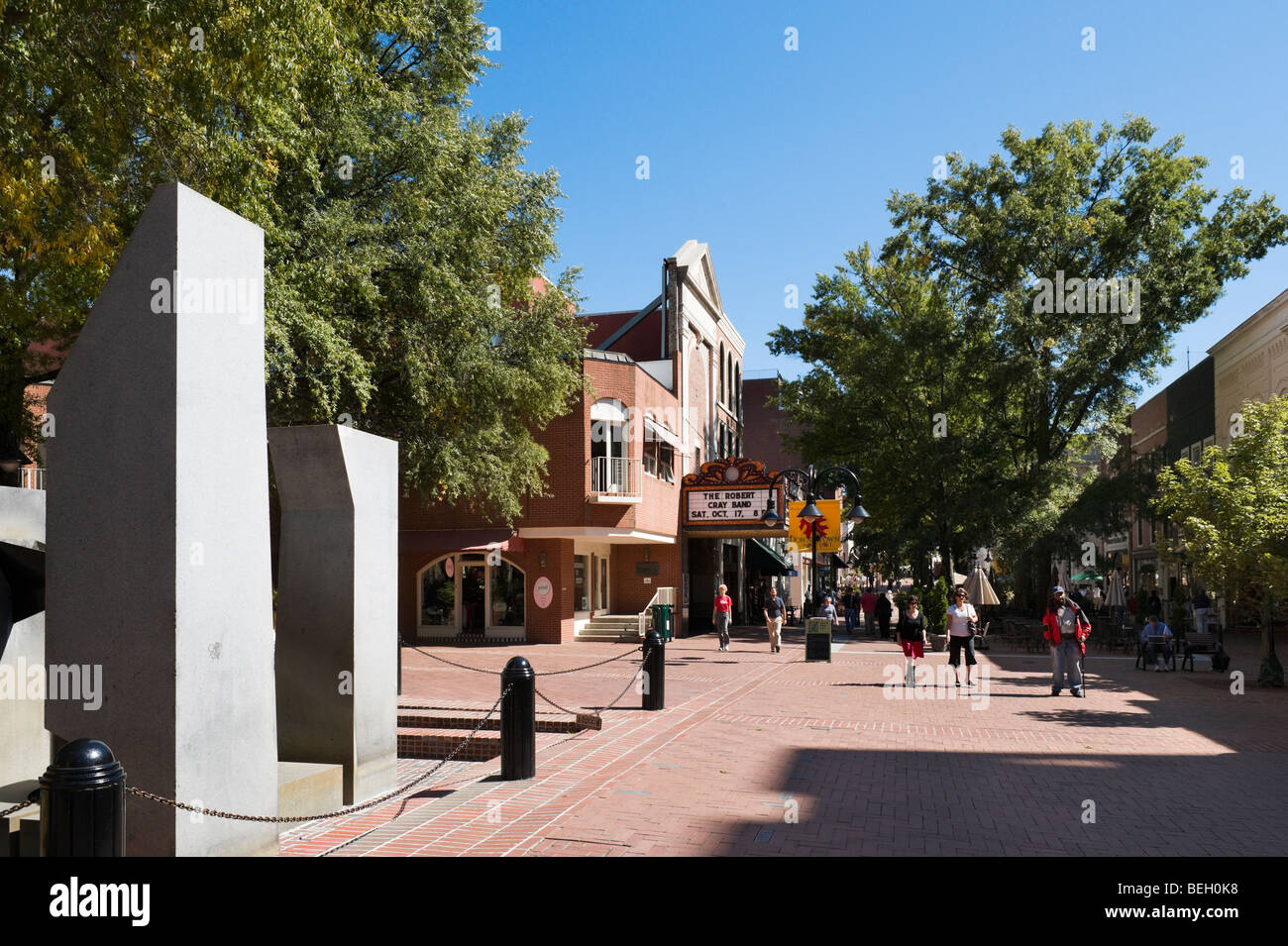 Downtown Mall on Main Street, Charlottesville, Virginia, USA Stock ...