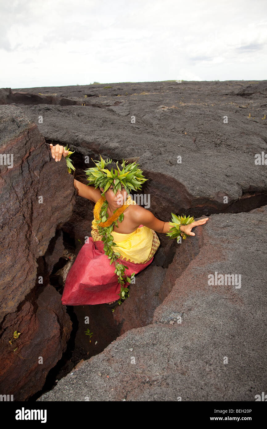 Hawaii beautiful hawaiian girl wearing hi-res stock photography and ...