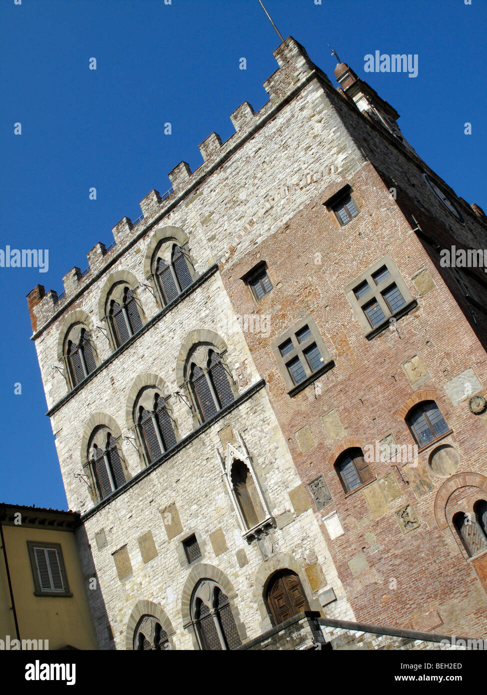 A building in Prato in the Tuscany region of Italy Stock Photo - Alamy