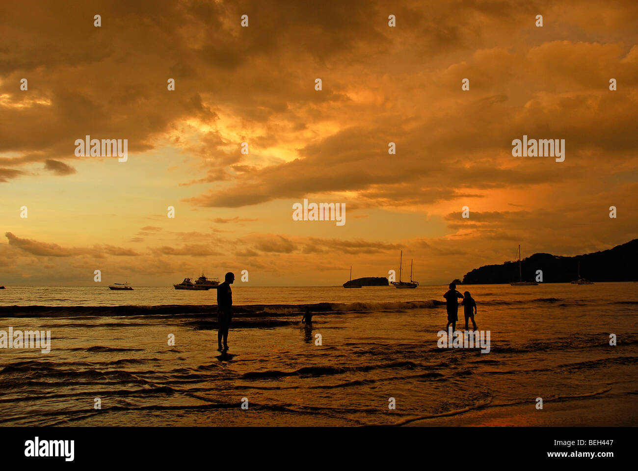Sunset at Playa del Coco, Playas del Coco, Costa Rica Stock Photo - Alamy