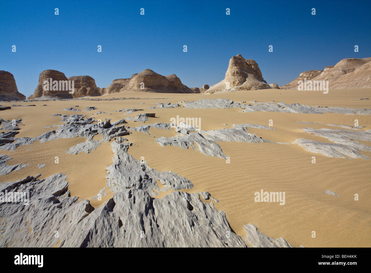 Landscape in White Desert National Park, Libyan Desert, Egypt Stock ...