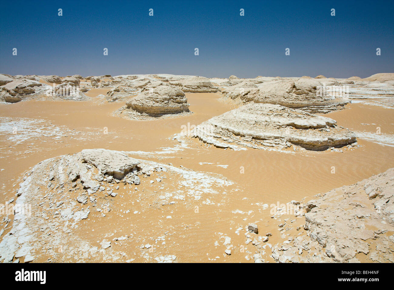 Rocks of Chalk Stone in White Desert National Park, Libyan Desert ...
