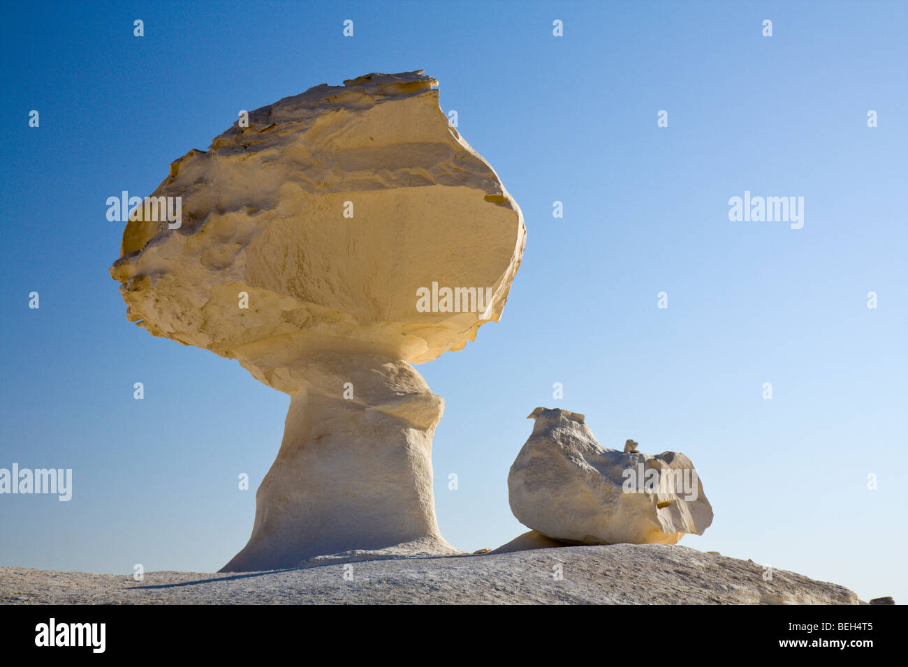 Formations of Lime Stone in White Desert National Park, Libyan Desert ...
