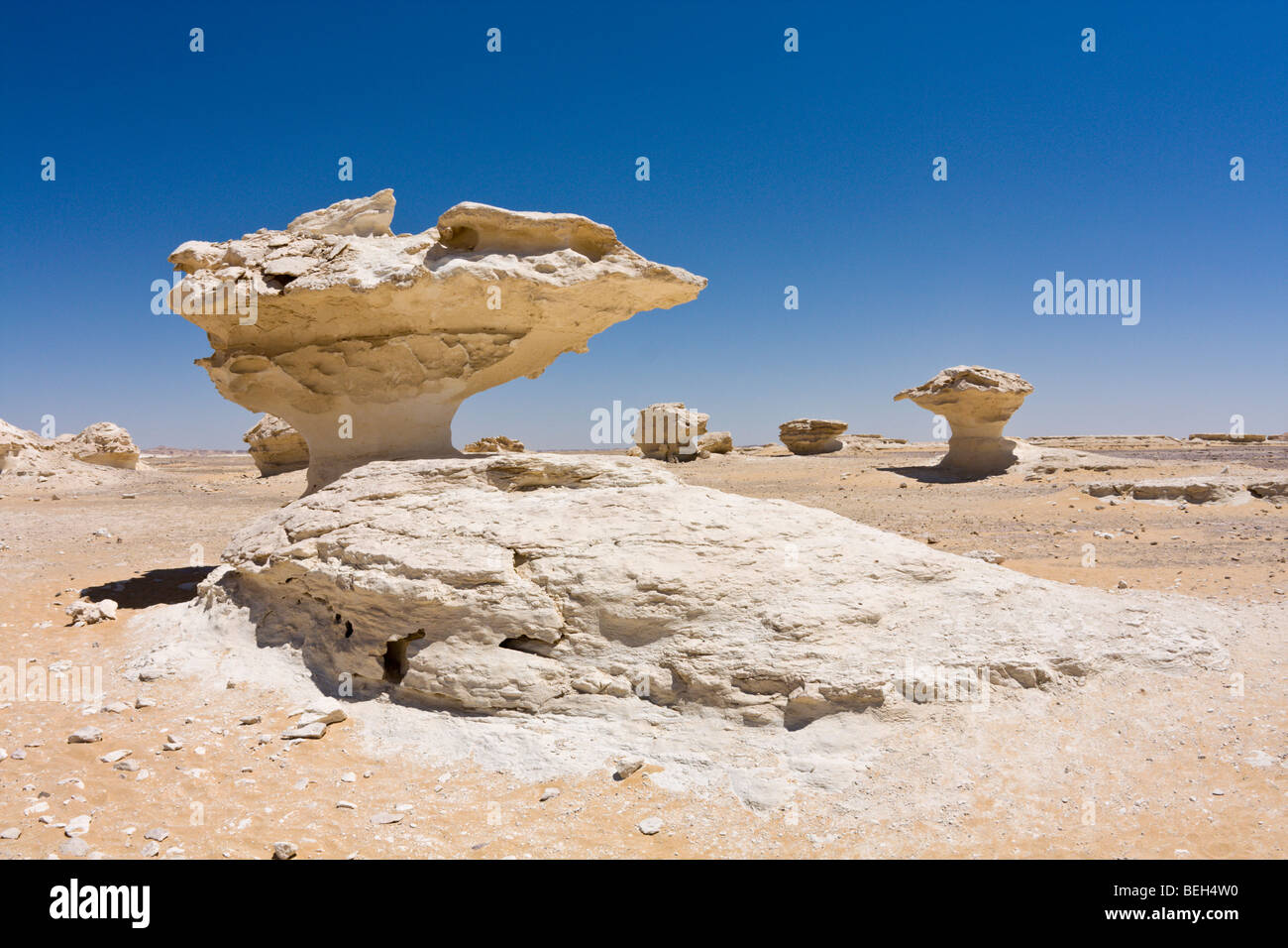 Rocks of Chalk Stone in White Desert National Park, Libyan Desert ...