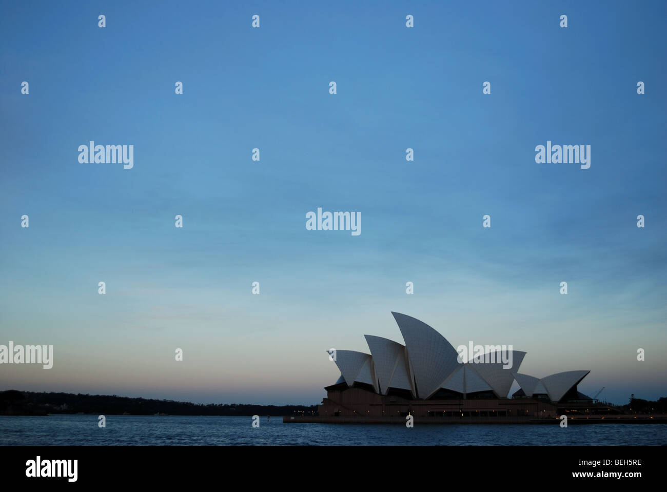 Sydney opera house sunset hi-res stock photography and images - Alamy