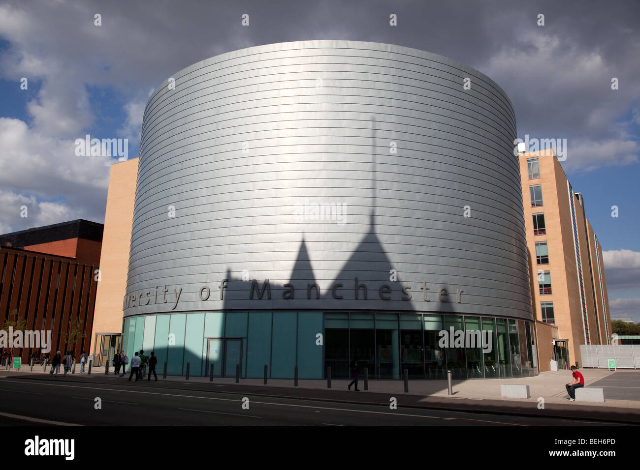 Manchester university campus hi-res stock photography and images - Alamy