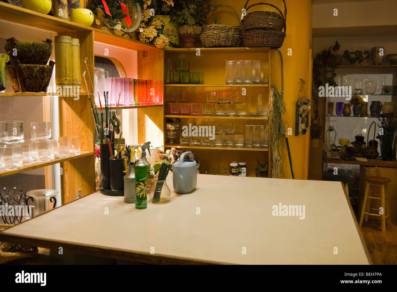 Flower shop counter Stock Photo - Alamy