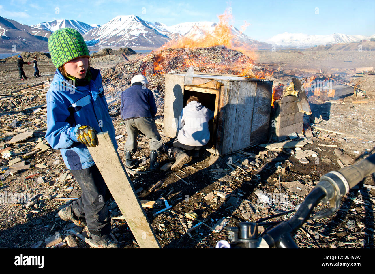 Midsummer bonfire norway hi-res stock photography and images - Alamy