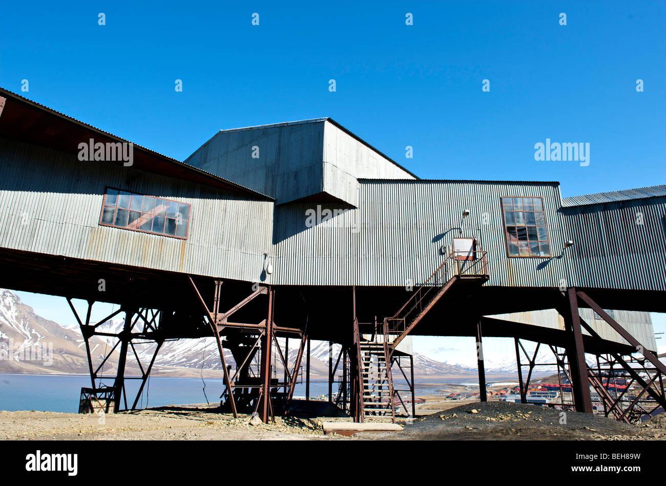 Spitsbergen, Svalbard, Longyearbyen, remains of the old coal mine Stock ...
