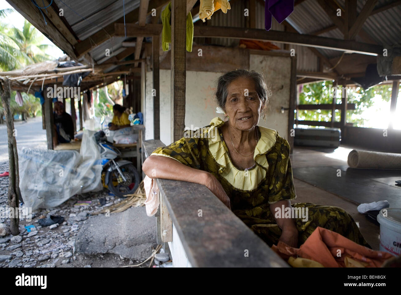 Tuvalu island in the pacific ocean threatens to disappear in the next ...