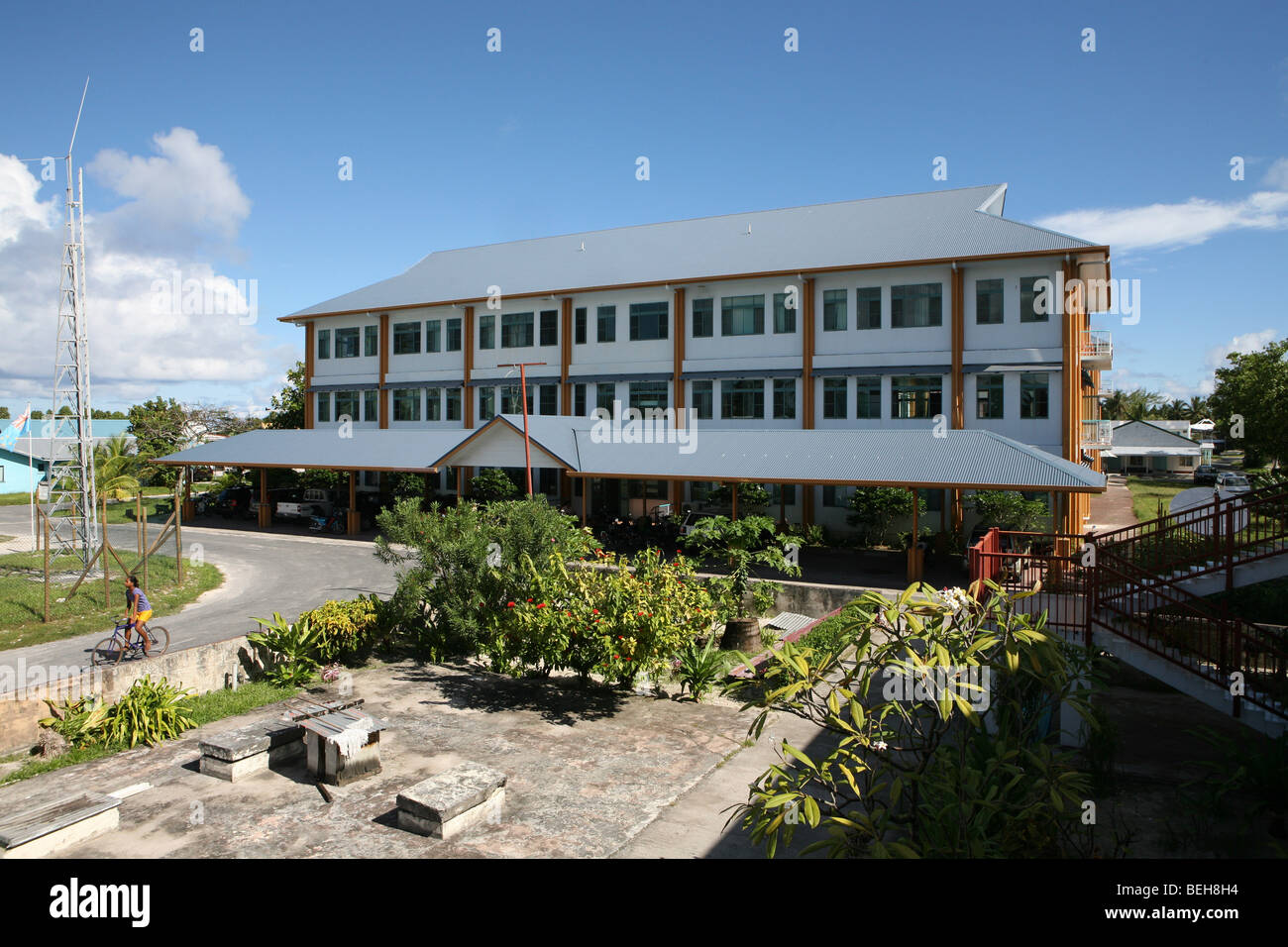 Tuvalu island in the pacific ocean threatens to disappear in the next ...