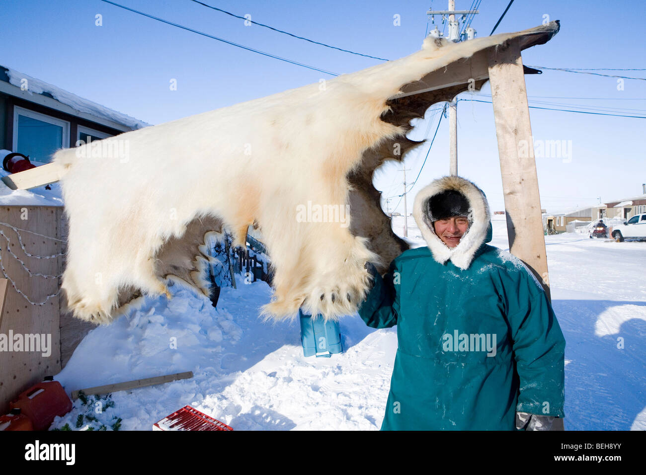 Gojahaven is a town in the far north of canada in 1000 where Inuits ...