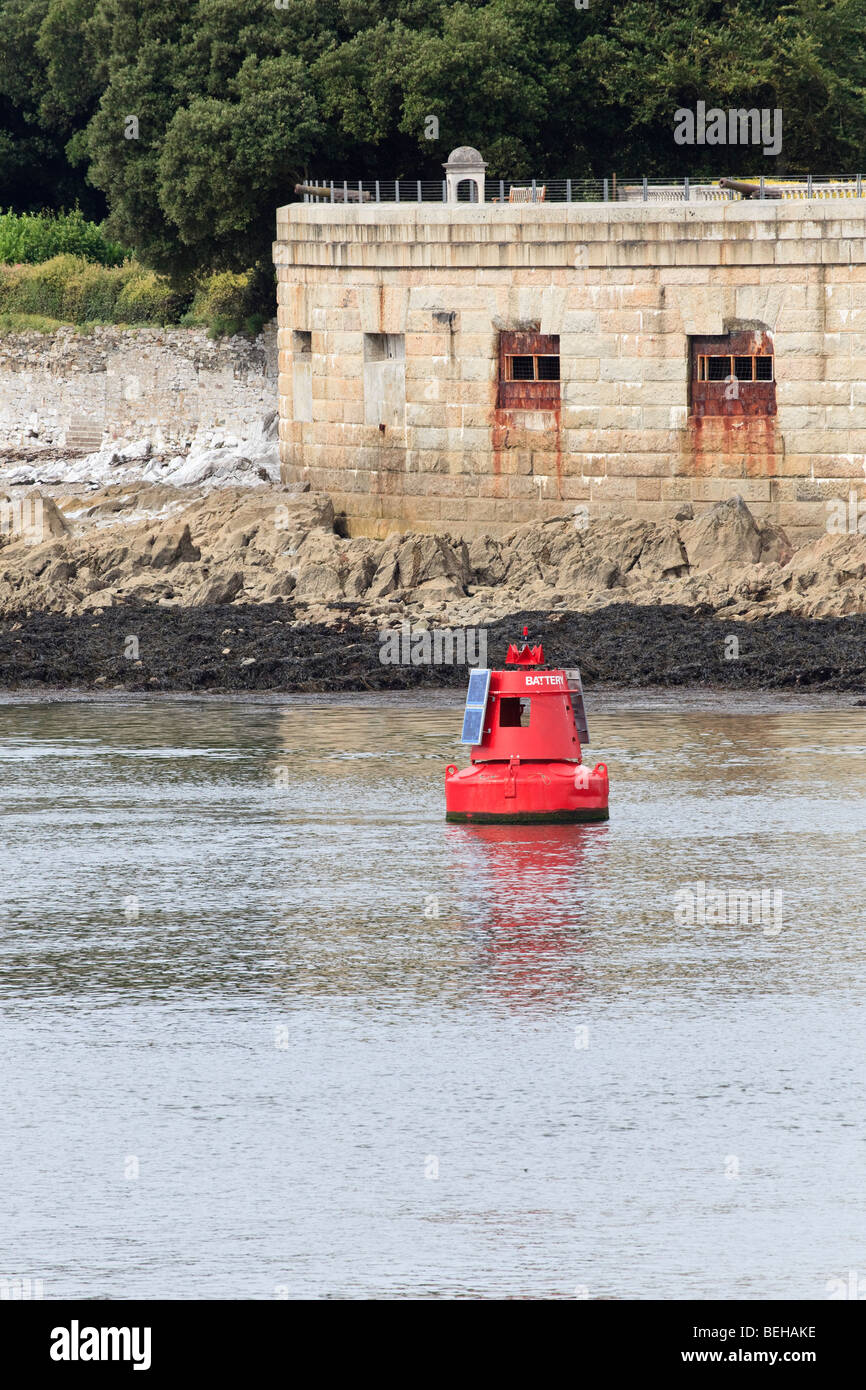 Blockhouse and the Battery Port Hand Buoy in the entrance to the ...