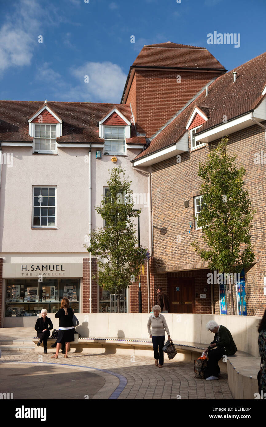 Huntingdon, cambridgeshire centre town hi-res stock photography and ...