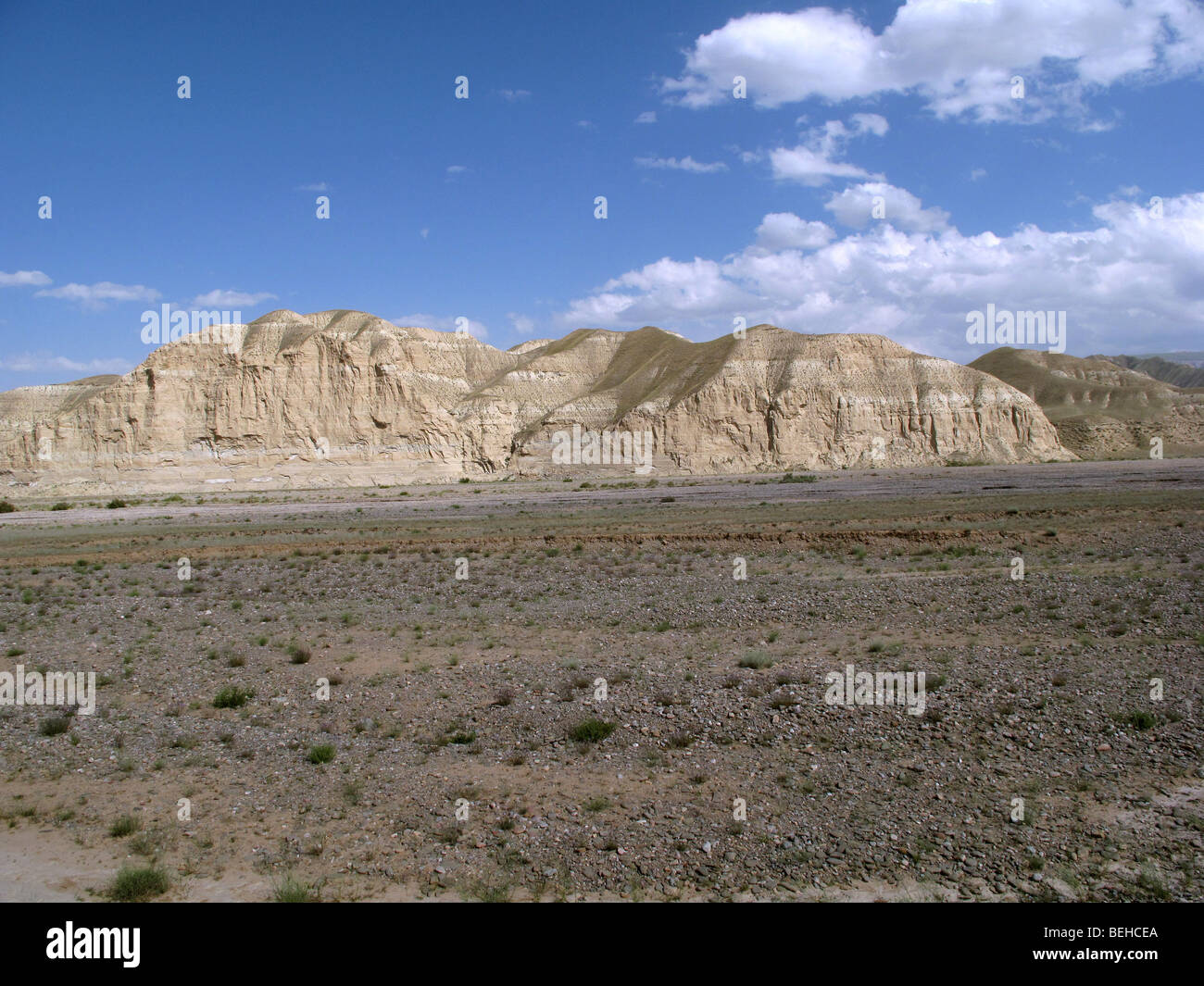 Rugged riverbed hi-res stock photography and images - Alamy