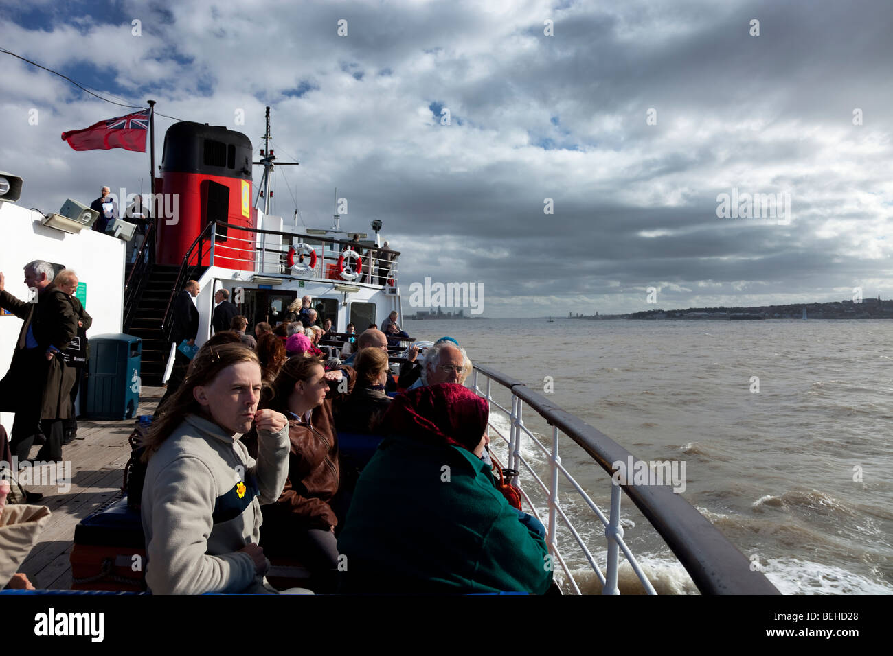 Royal daffodil hi-res stock photography and images - Alamy