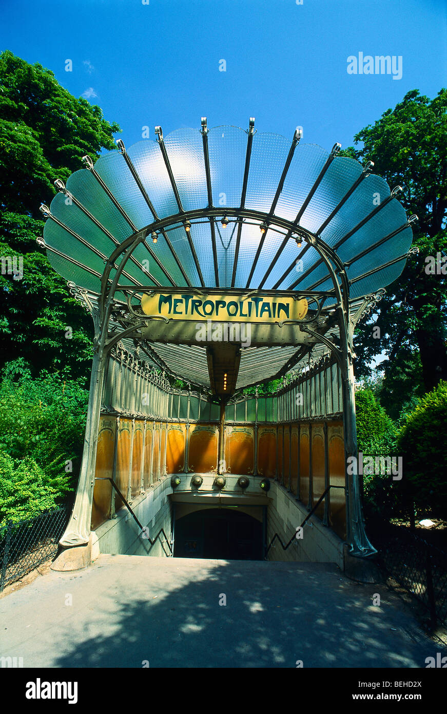 metro station porte dauphine paris Stock Photo - Alamy