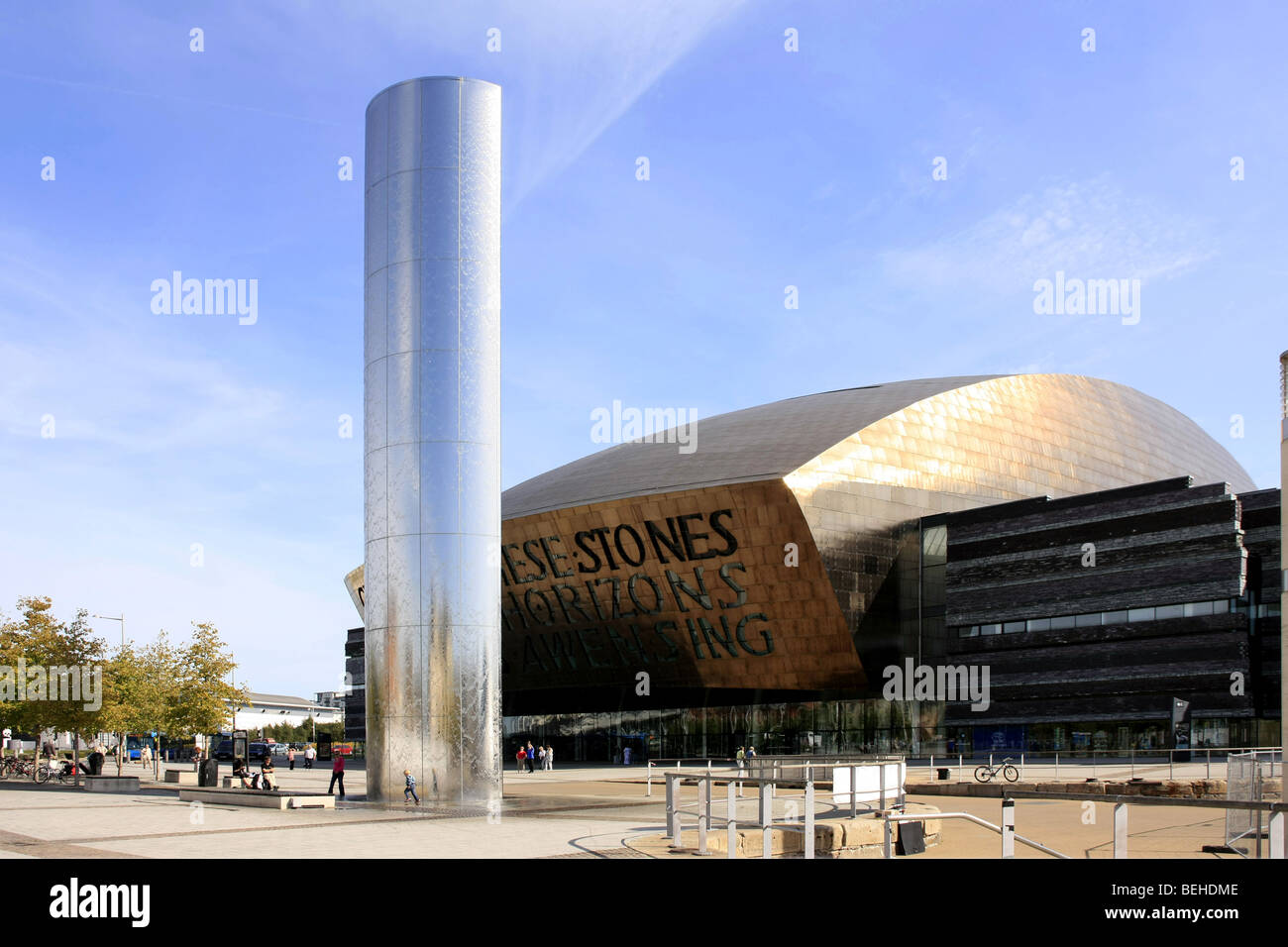 The Wales Millenium Centre building and the Torchwood column Cardiff ...