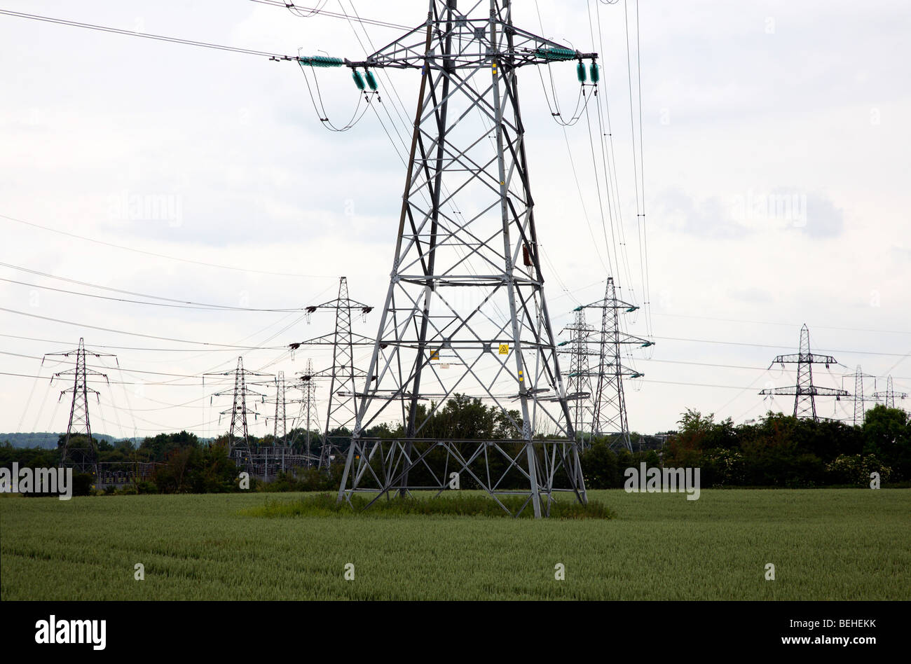 Steel Pylons High Resolution Stock Photography and Images - Alamy