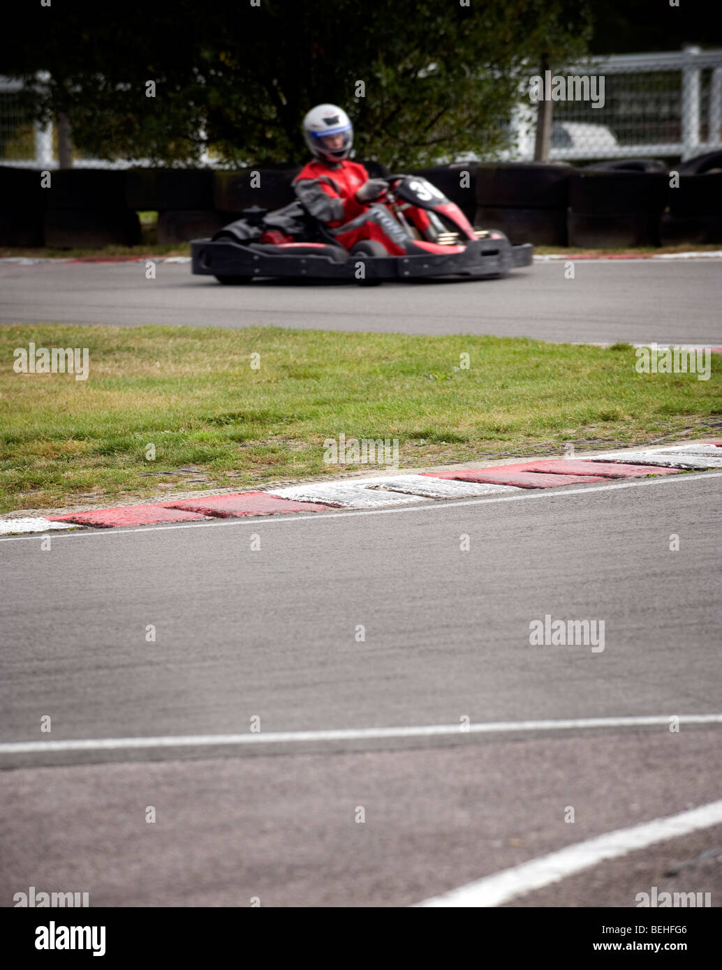 Go kart racing hi-res stock photography and images - Alamy