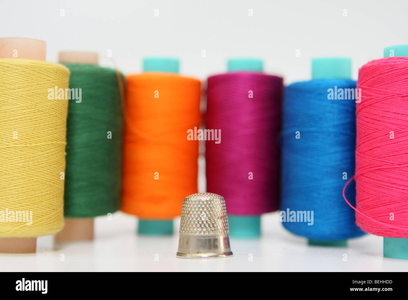 Sewing kit objects tools hi-res stock photography and images - Alamy