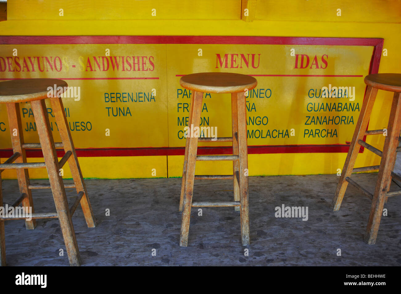 Small yellow bar stools hi-res stock photography and images - Alamy