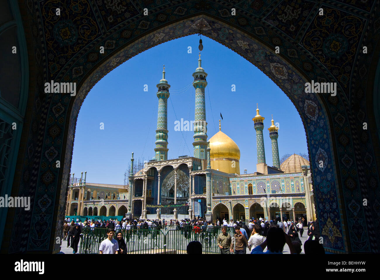 Hazrati imam mosque hi-res stock photography and images - Alamy