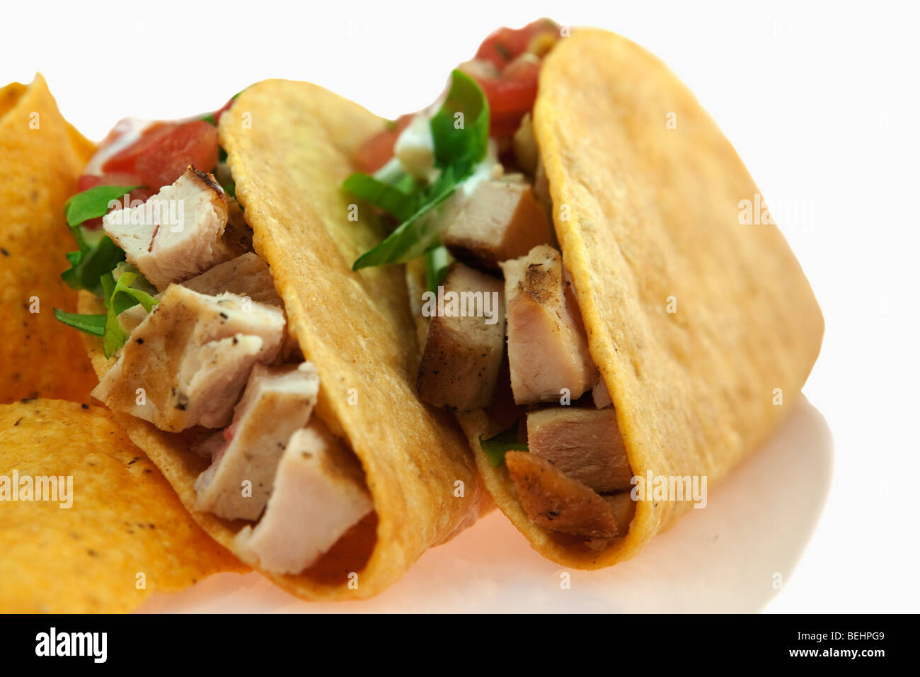 Close-up of chicken tacos with tortilla chips Stock Photo - Alamy