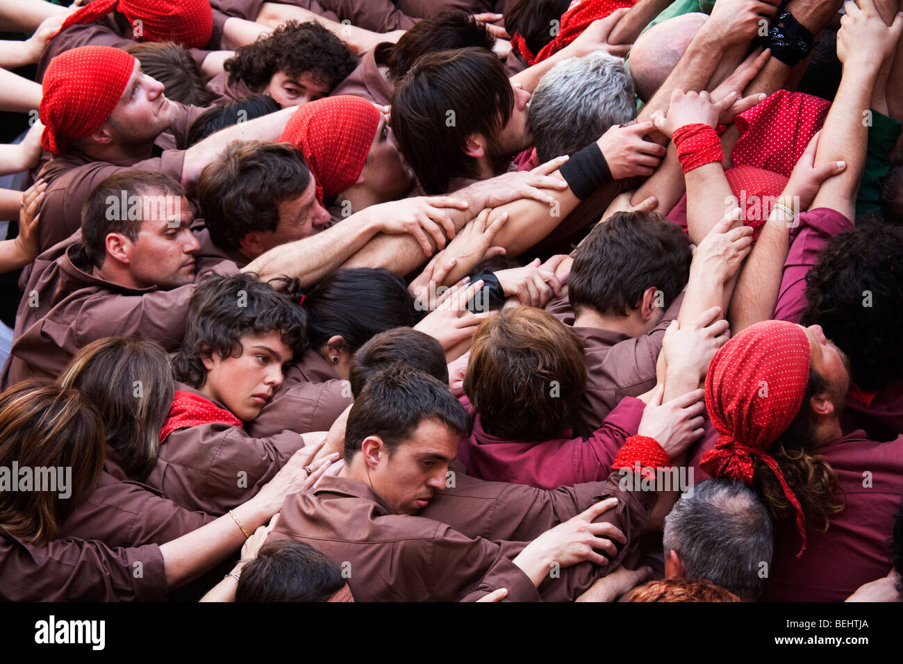 Human pyramid hi-res stock photography and images - Alamy