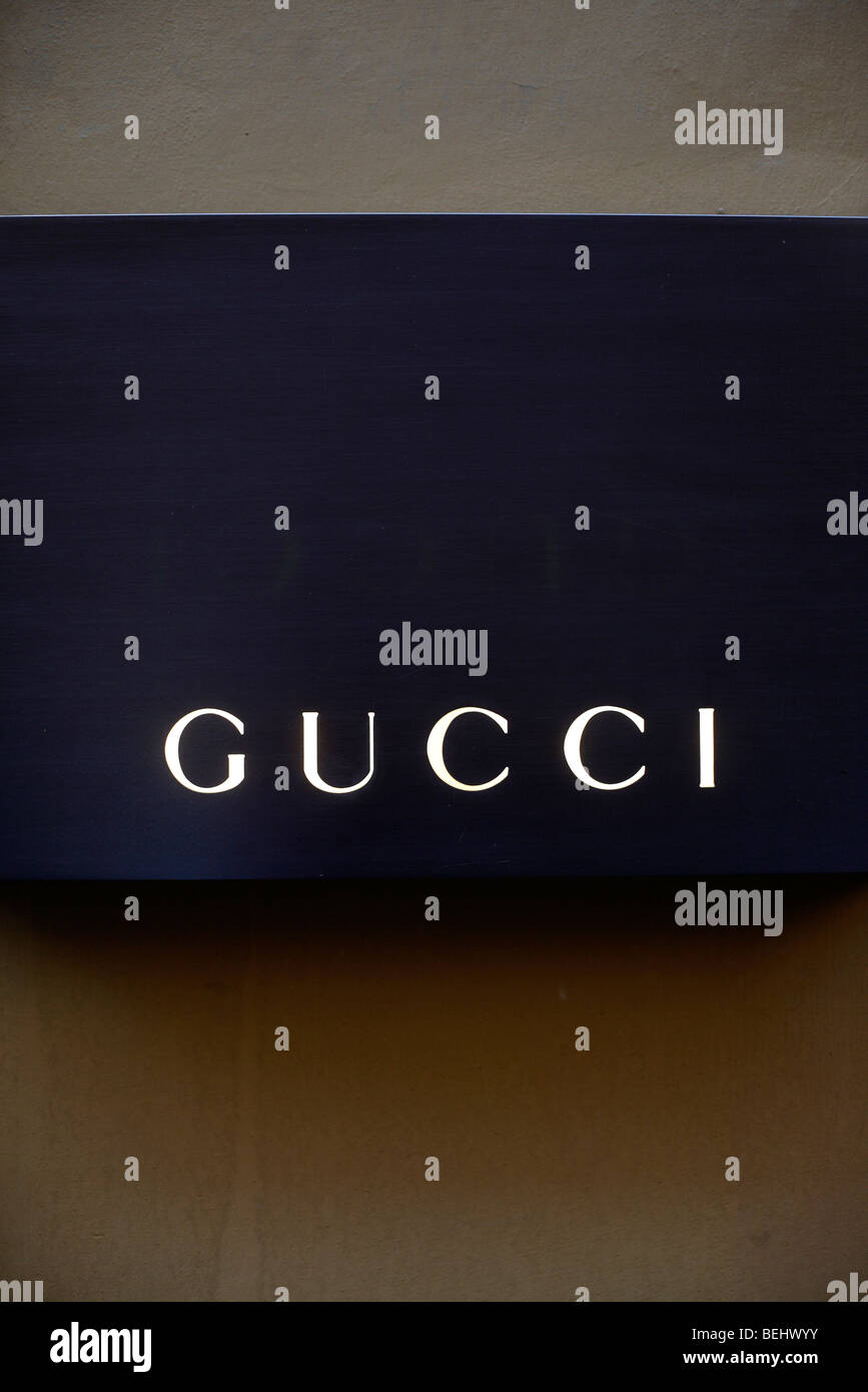 Gucci sign hi-res stock photography and images - Alamy
