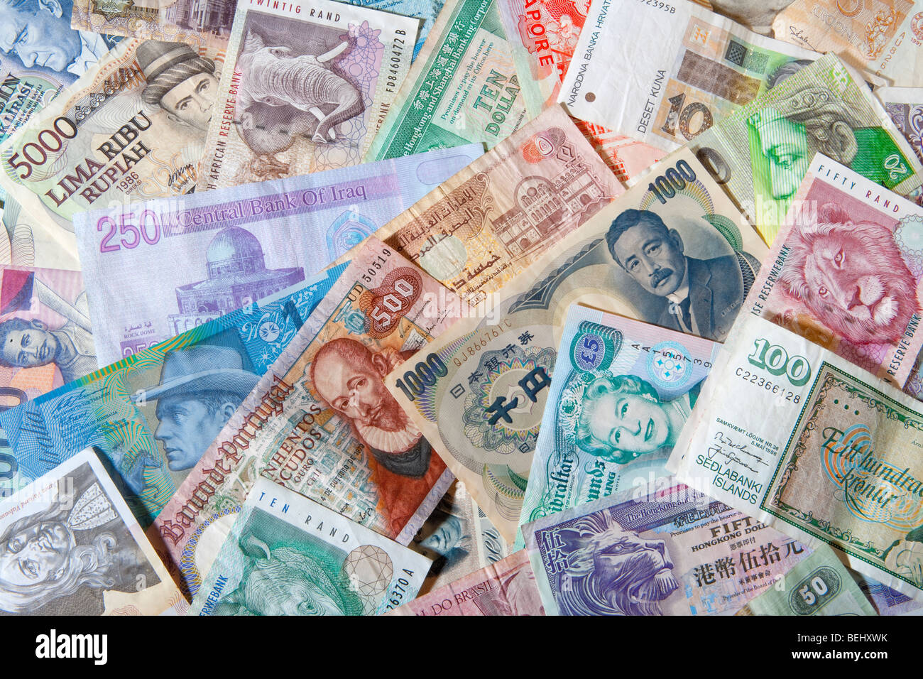 World currency banknotes hi-res stock photography and images - Alamy