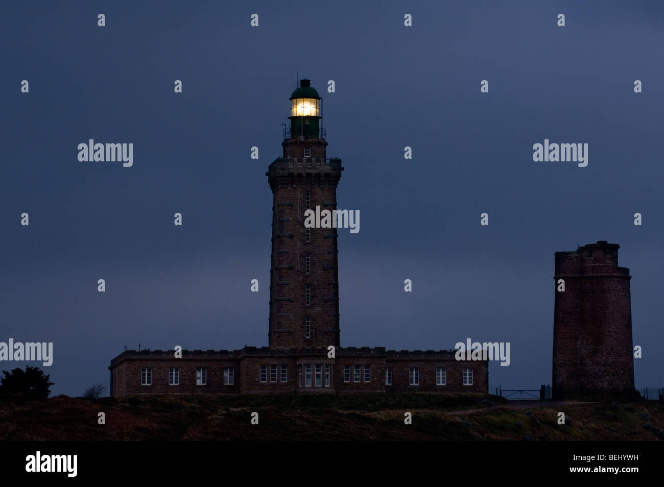 Lighthouses at night france hi-res stock photography and images - Alamy