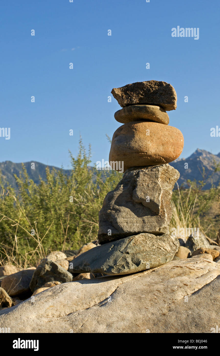 Rock sculpture in Arizona desert Stock Photo - Alamy