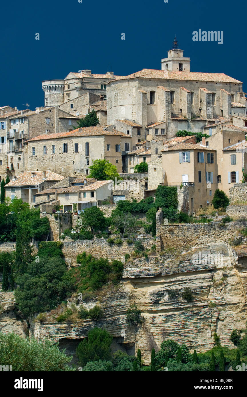 The village Gordes in the Luberon mountains of the Vaucluse, Provence ...