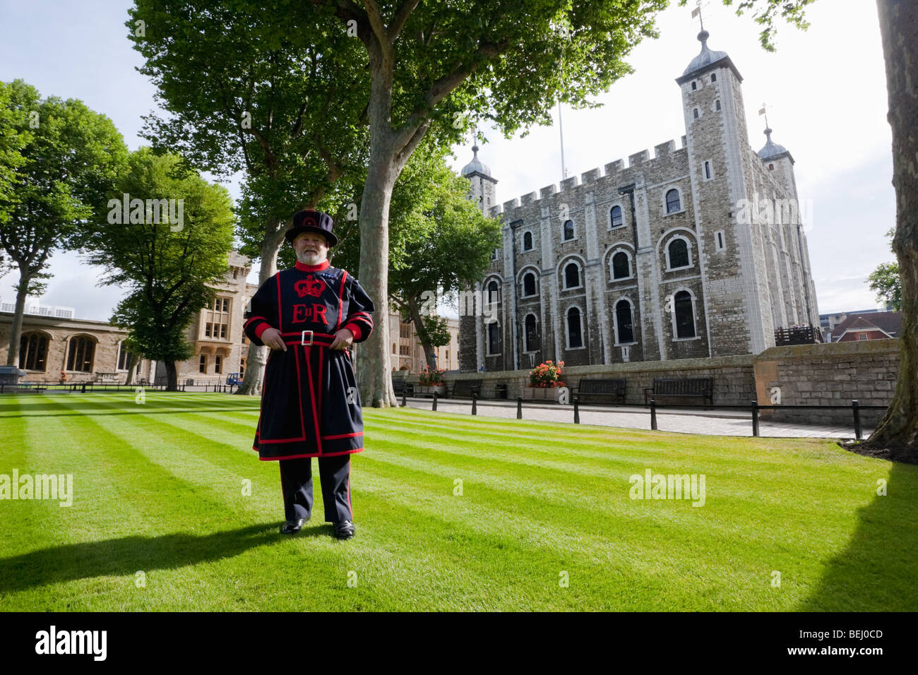 Beefeater hi-res stock photography and images - Alamy