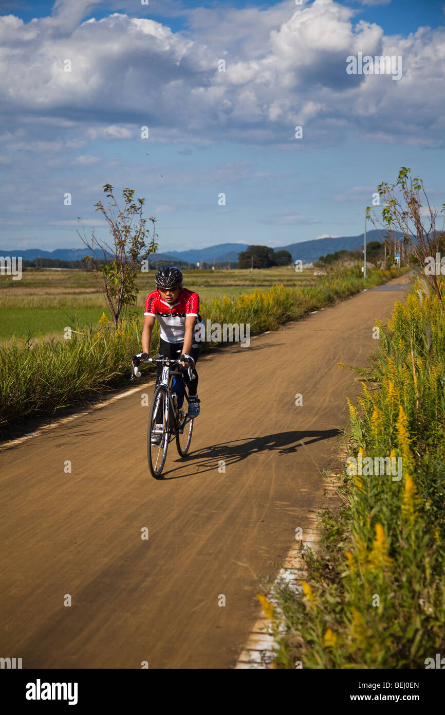 Japan rails for trails hi-res stock photography and images - Alamy