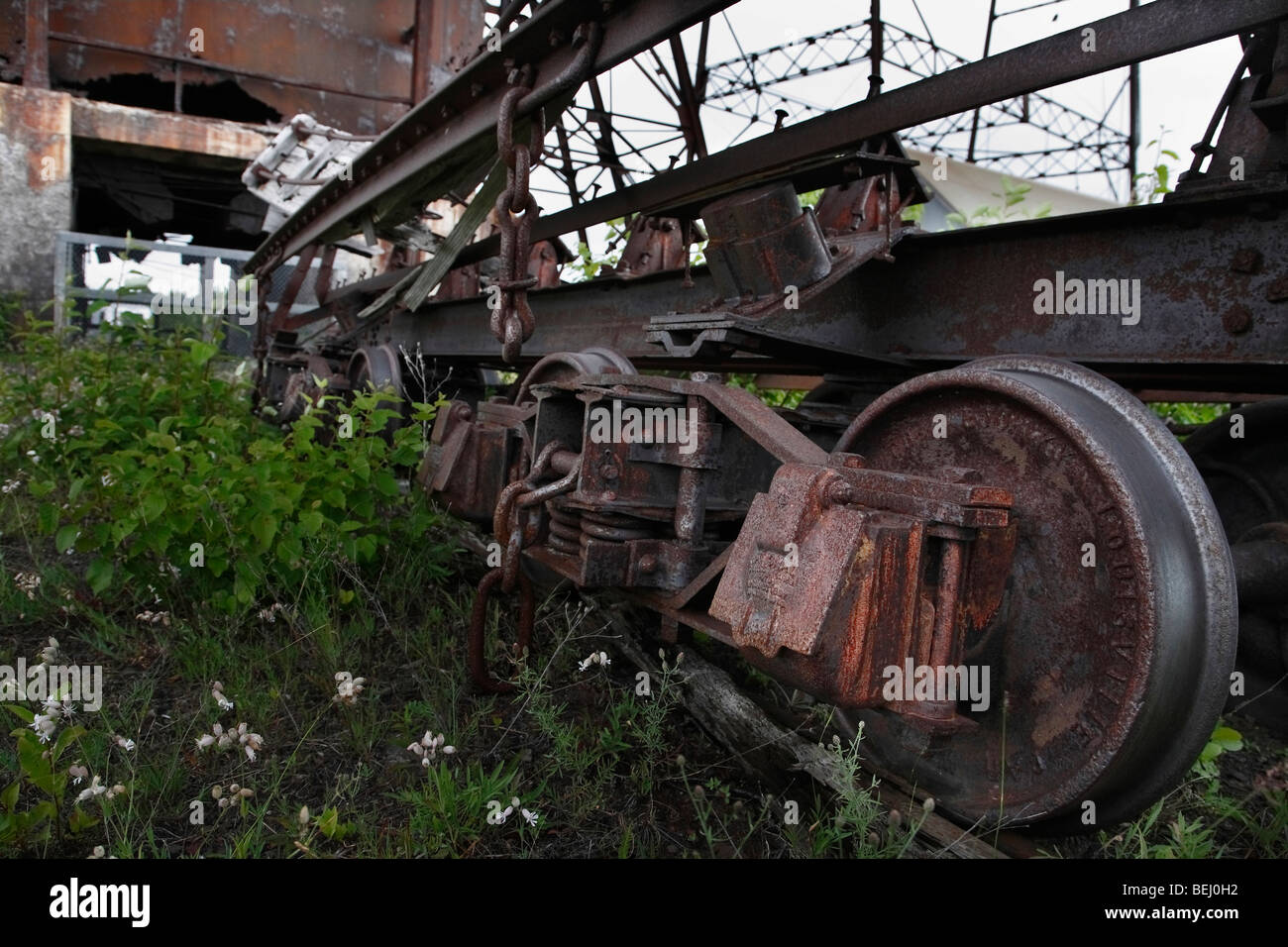 Abandoned railcar hi-res stock photography and images - Alamy