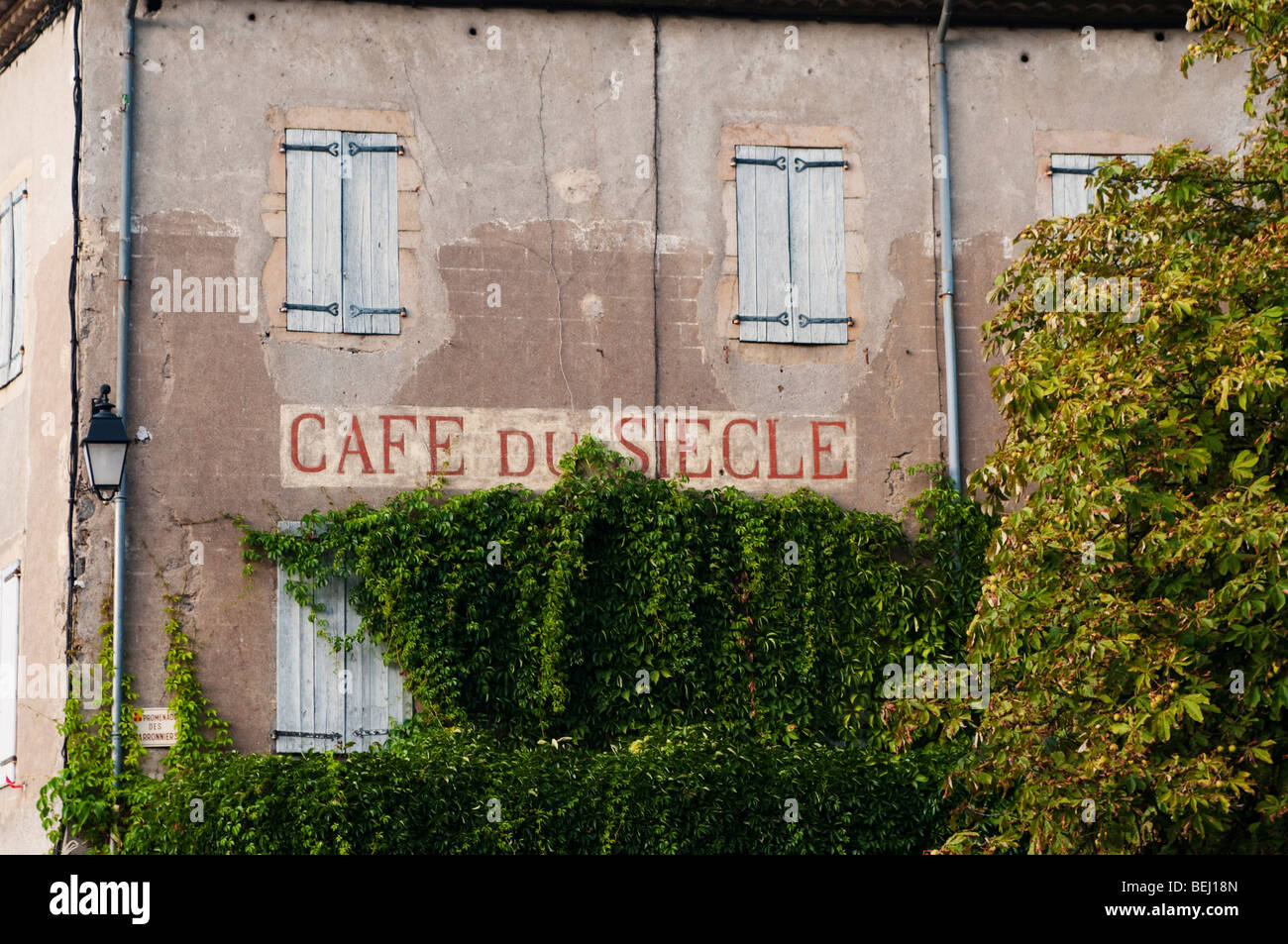 Old cafe sign hi-res stock photography and images - Alamy