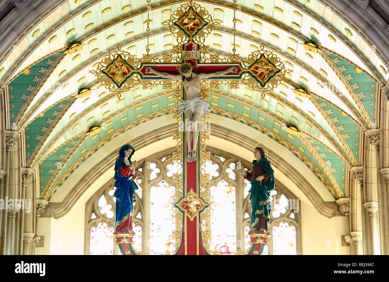 Church interior jesus cross hi-res stock photography and images - Alamy