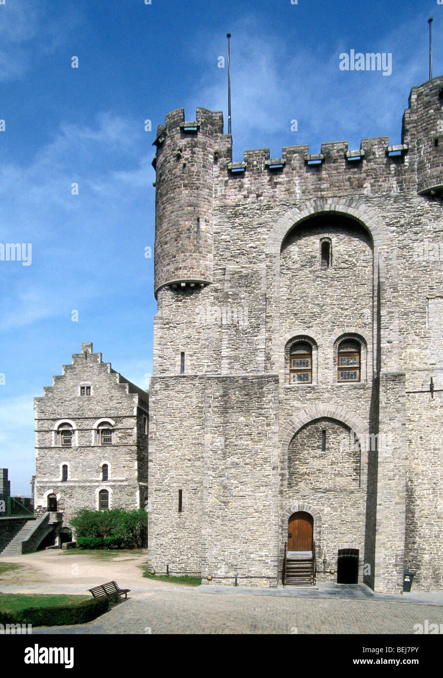 Inner court of the medieval castle Gravensteen / castle of the count at ...