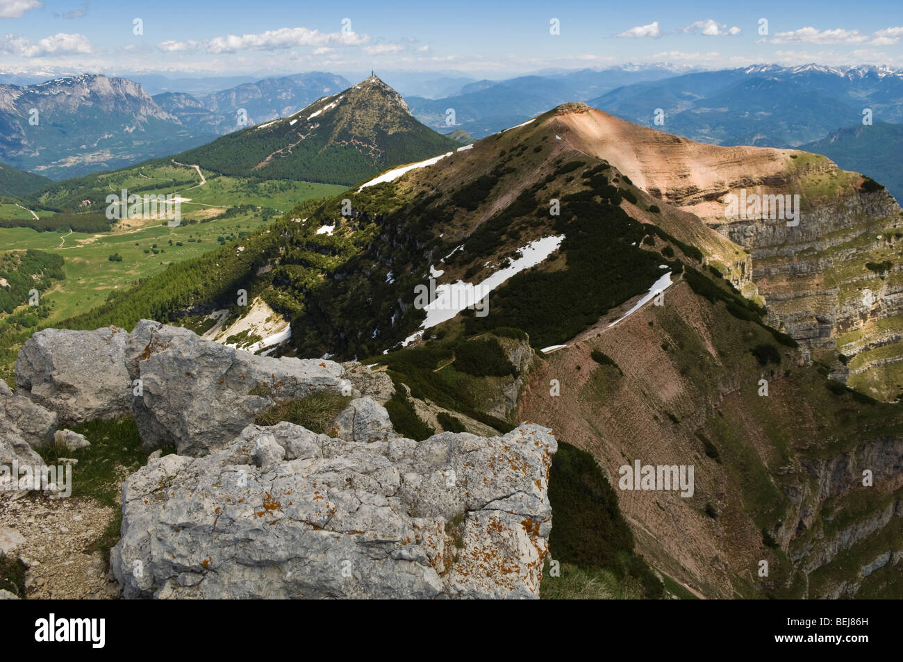 Cima verde mountain from dosso dabramo hi-res stock photography and ...