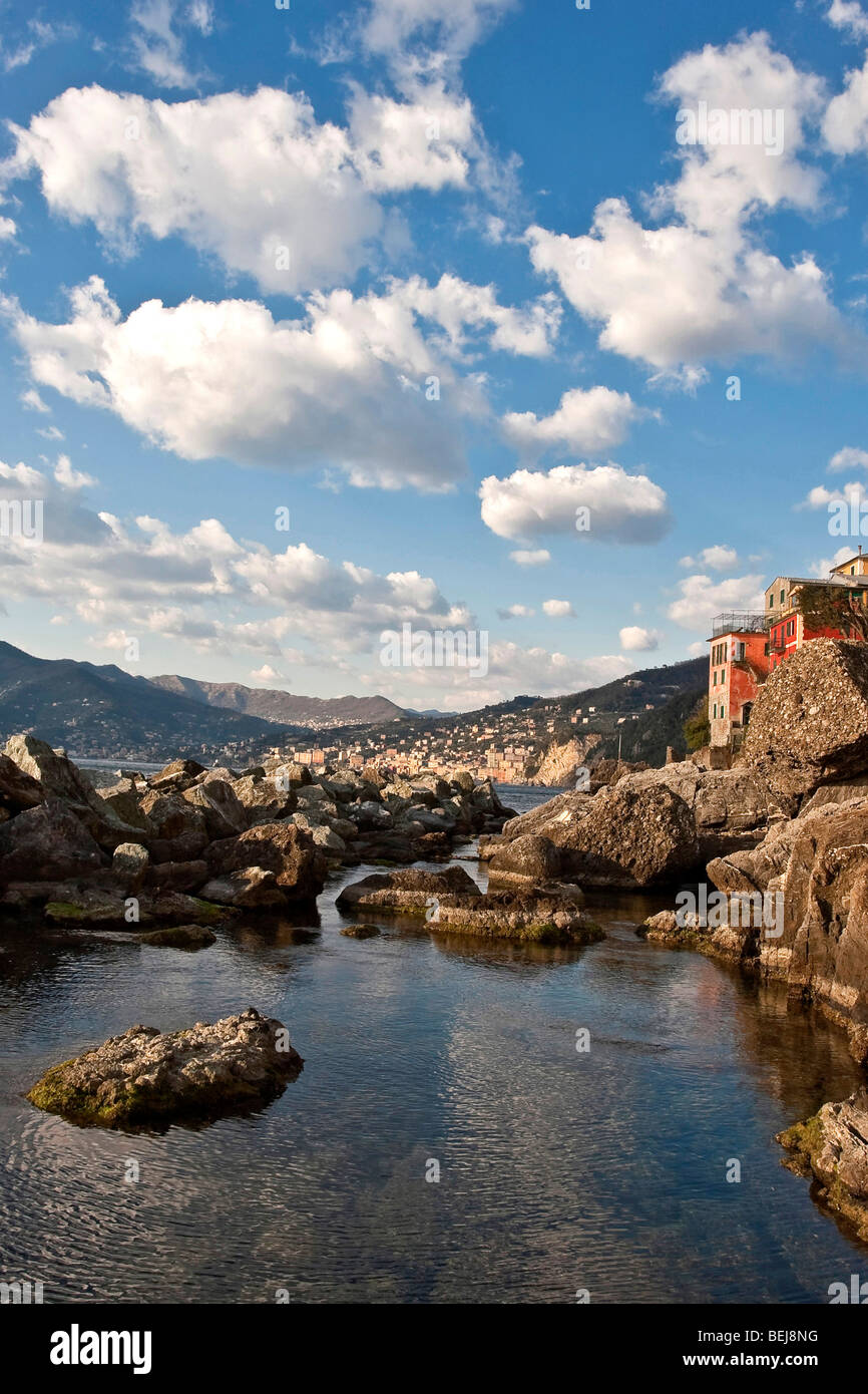 Punta Chiappa village, Camogli, Ligury, Italy Stock Photo - Alamy