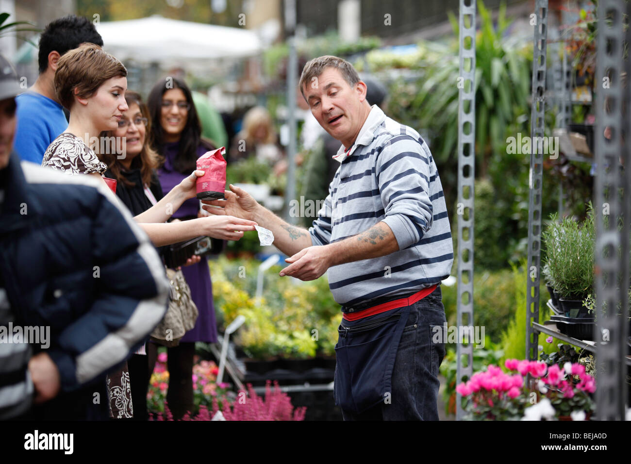 Spitalfields market london flower hi-res stock photography and images ...
