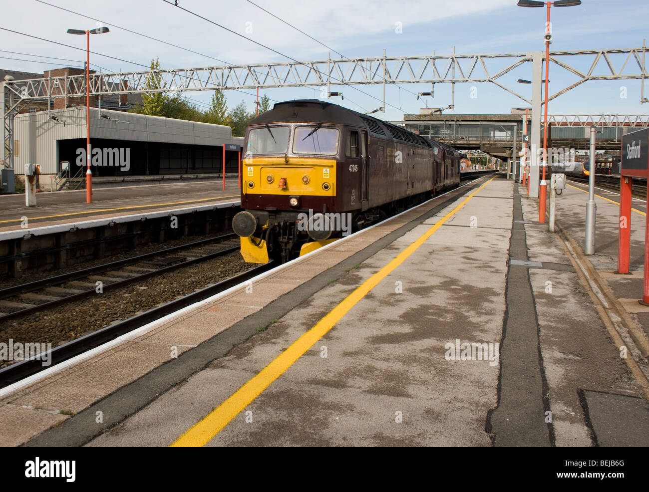 Class 47 locomotive hi-res stock photography and images - Alamy