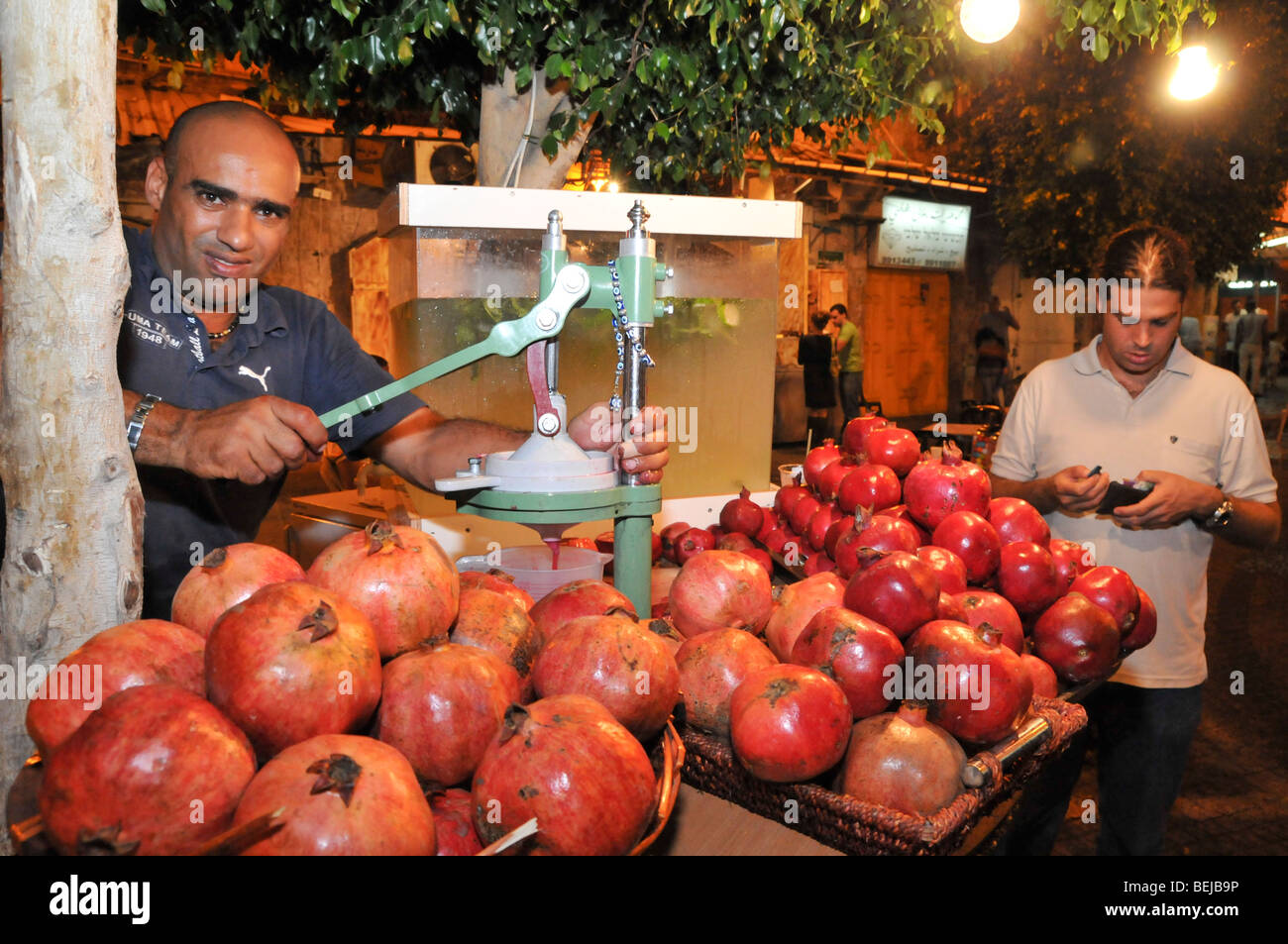 Pomegranate juice israel hi-res stock photography and images - Alamy