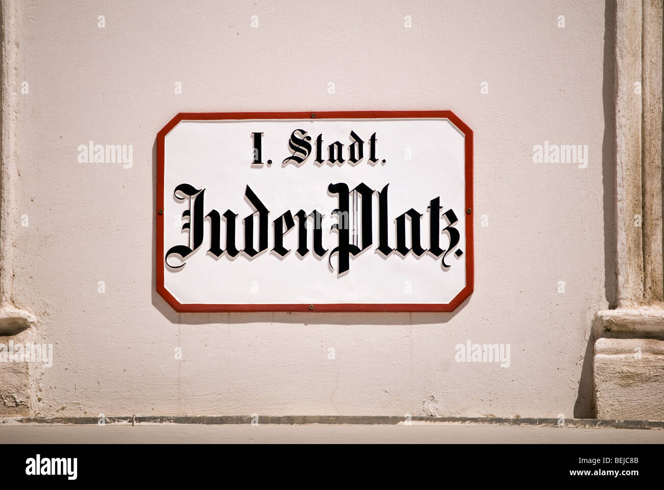 Vienna sign platz hi-res stock photography and images - Alamy