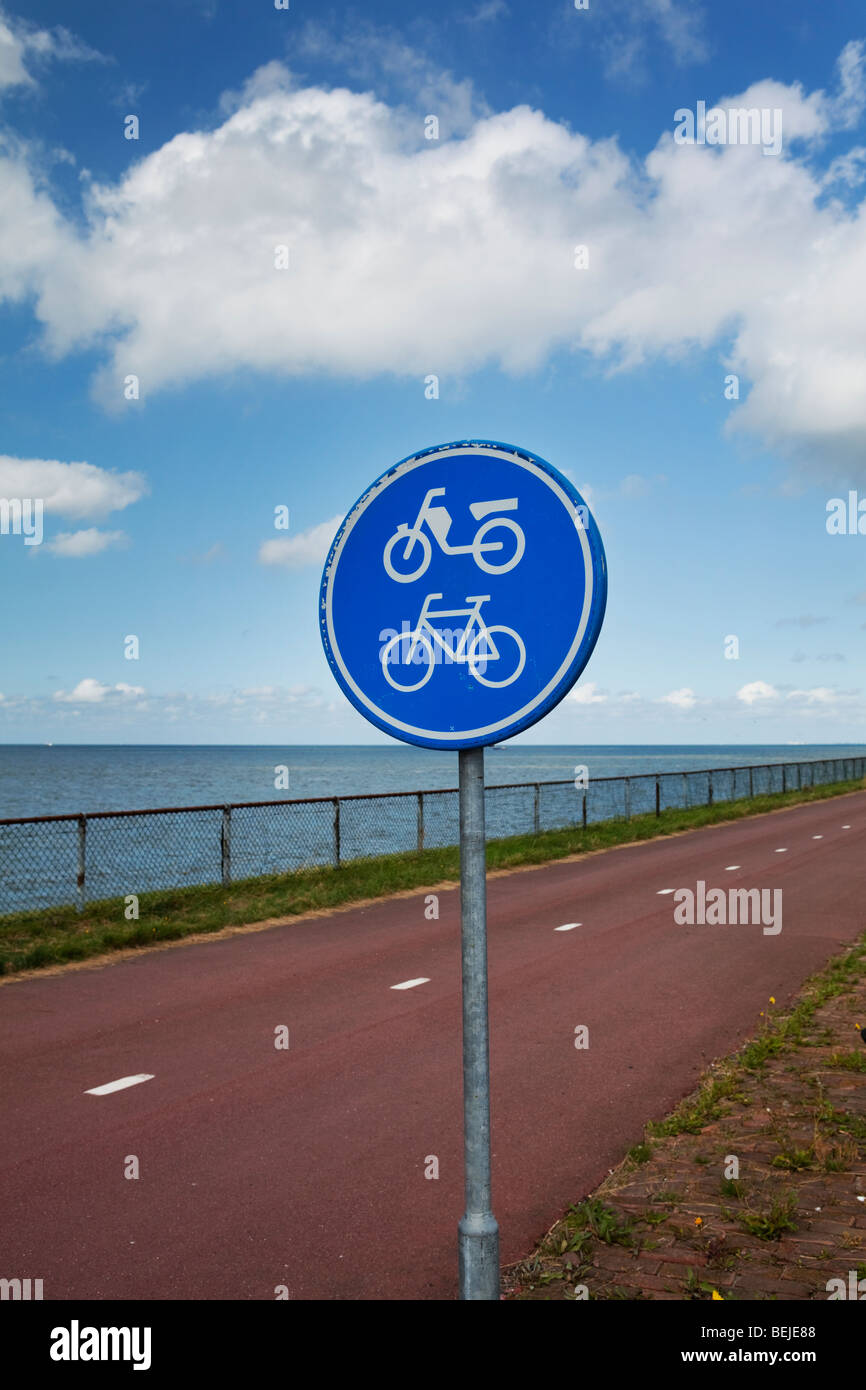 Motorway sign netherlands blue hi-res stock photography and images - Alamy