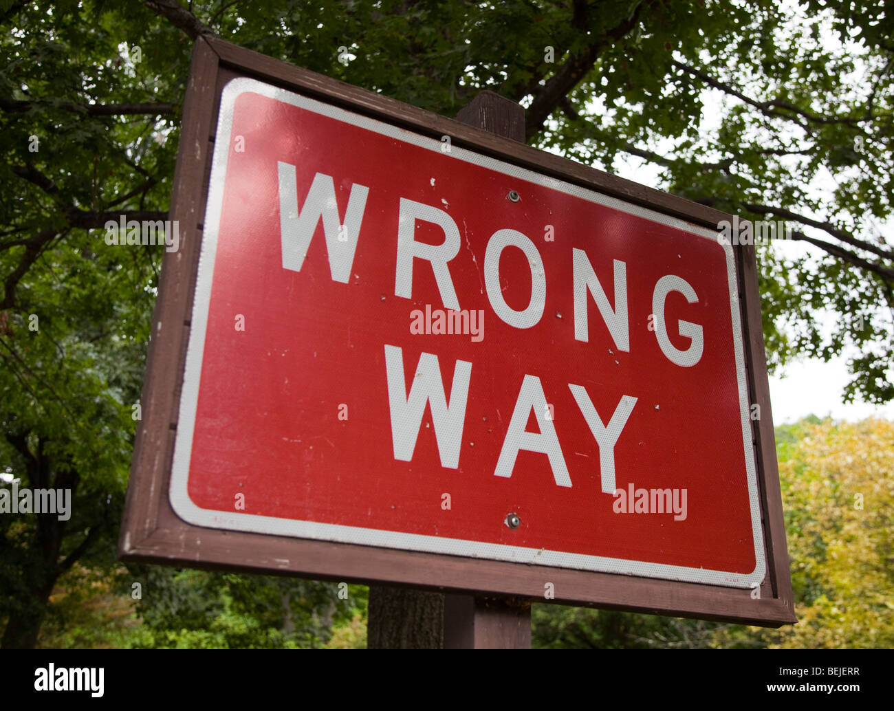 Wrong way sign Stock Photo - Alamy