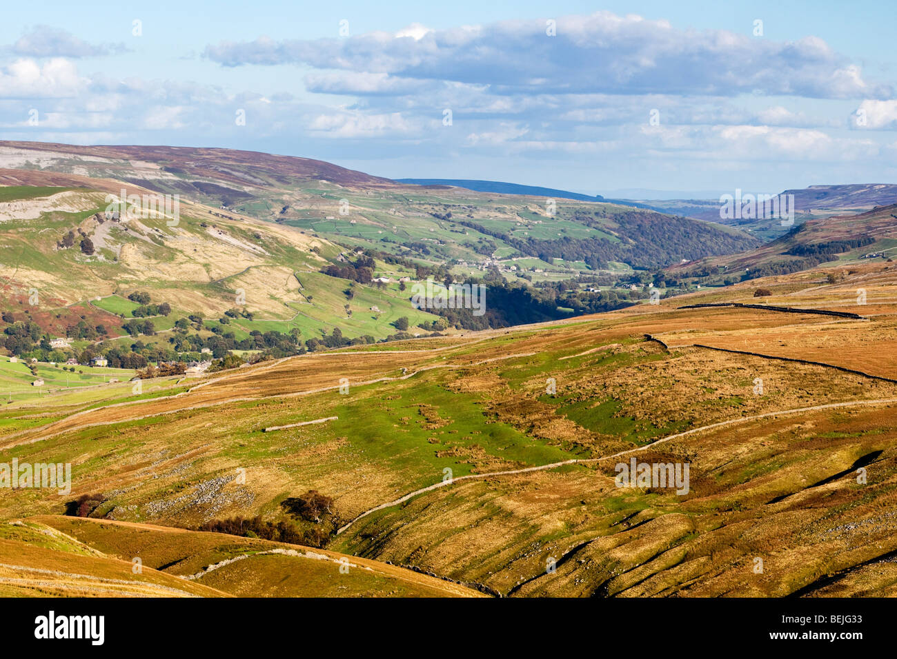 Yorkshire Dales National Park landscape, looking into Swaledale, North ...