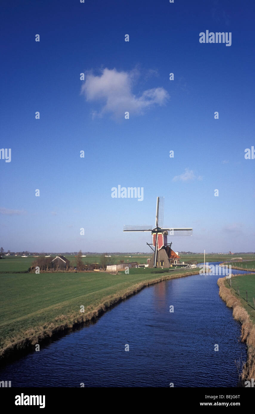 South windmill hi-res stock photography and images - Alamy